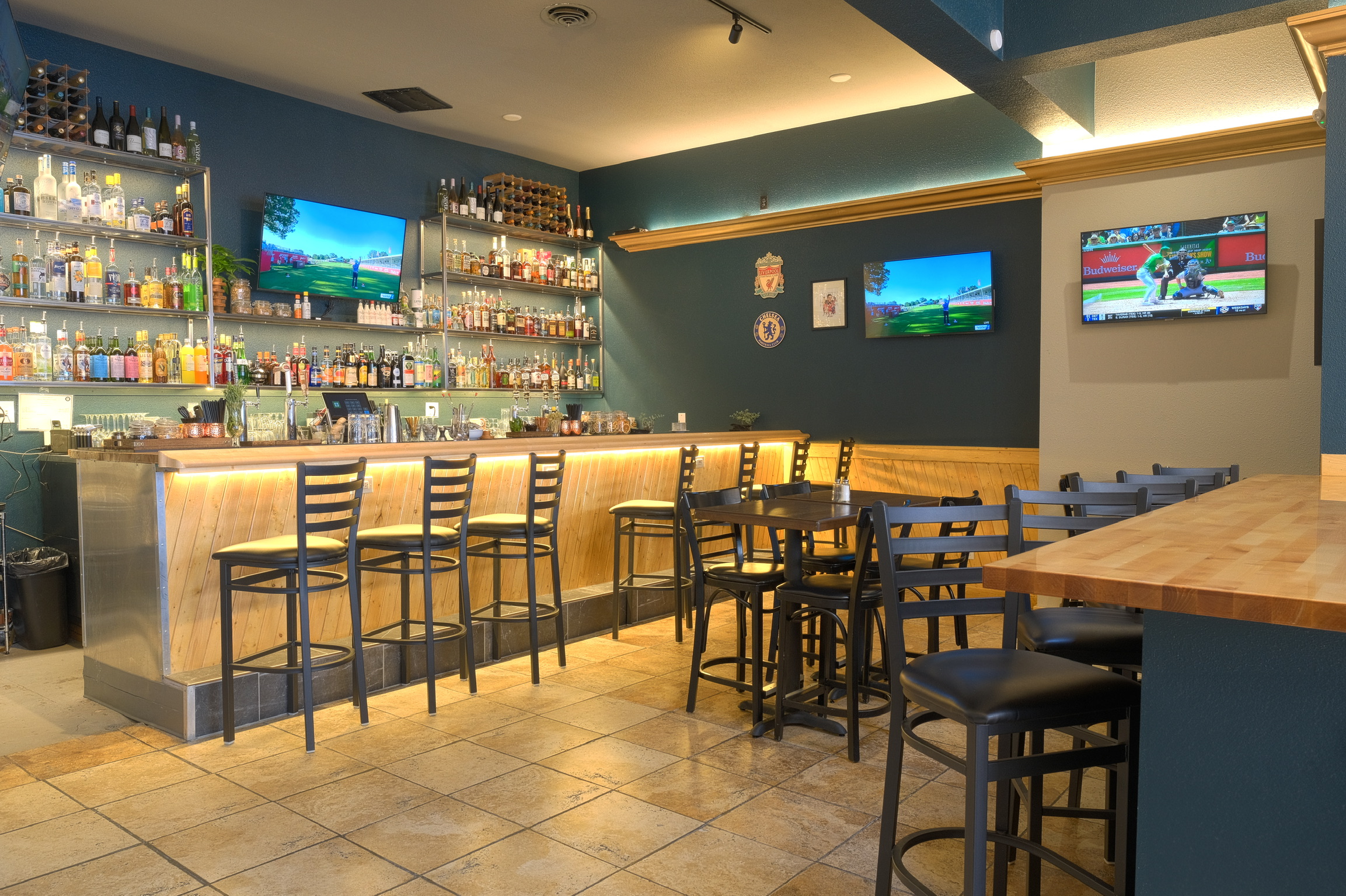 Premier Meat Pies | Meat Pie Restaurant New Renton - Meat Pie Shop